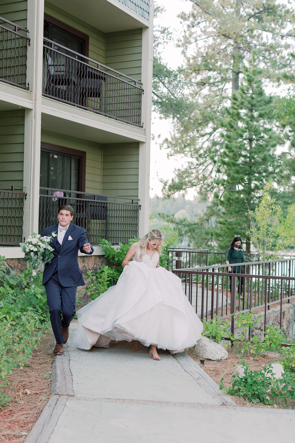 Woodsy Wedding in Lake Arrowhead - Mountainside Bride